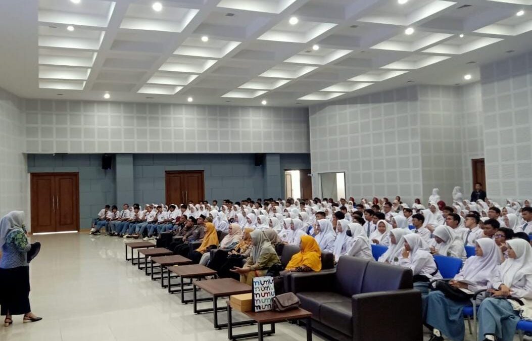MAN-2-Jakarta-8 | Universitas Negeri Malang (UM)